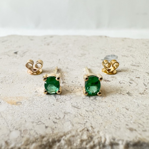 Genuine Emerald Gold Studs - Etsy