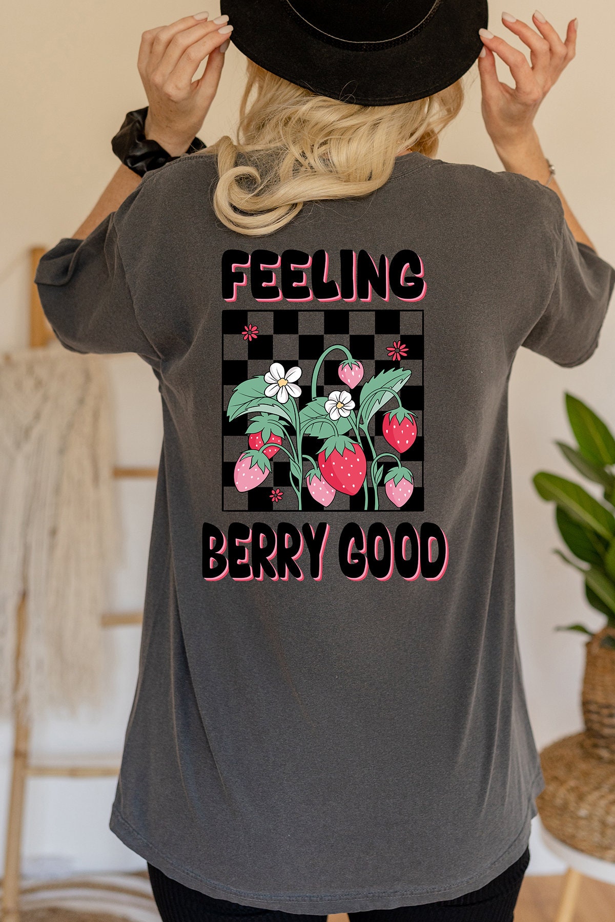 Comfort Color Feeling Berry Good Shirt Strawberry Shirt - Etsy