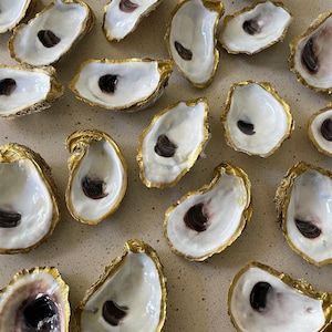 Wedding Favors/ Set of 50 / Hand Made Gilded Oyster Shell Trinket Dish ...