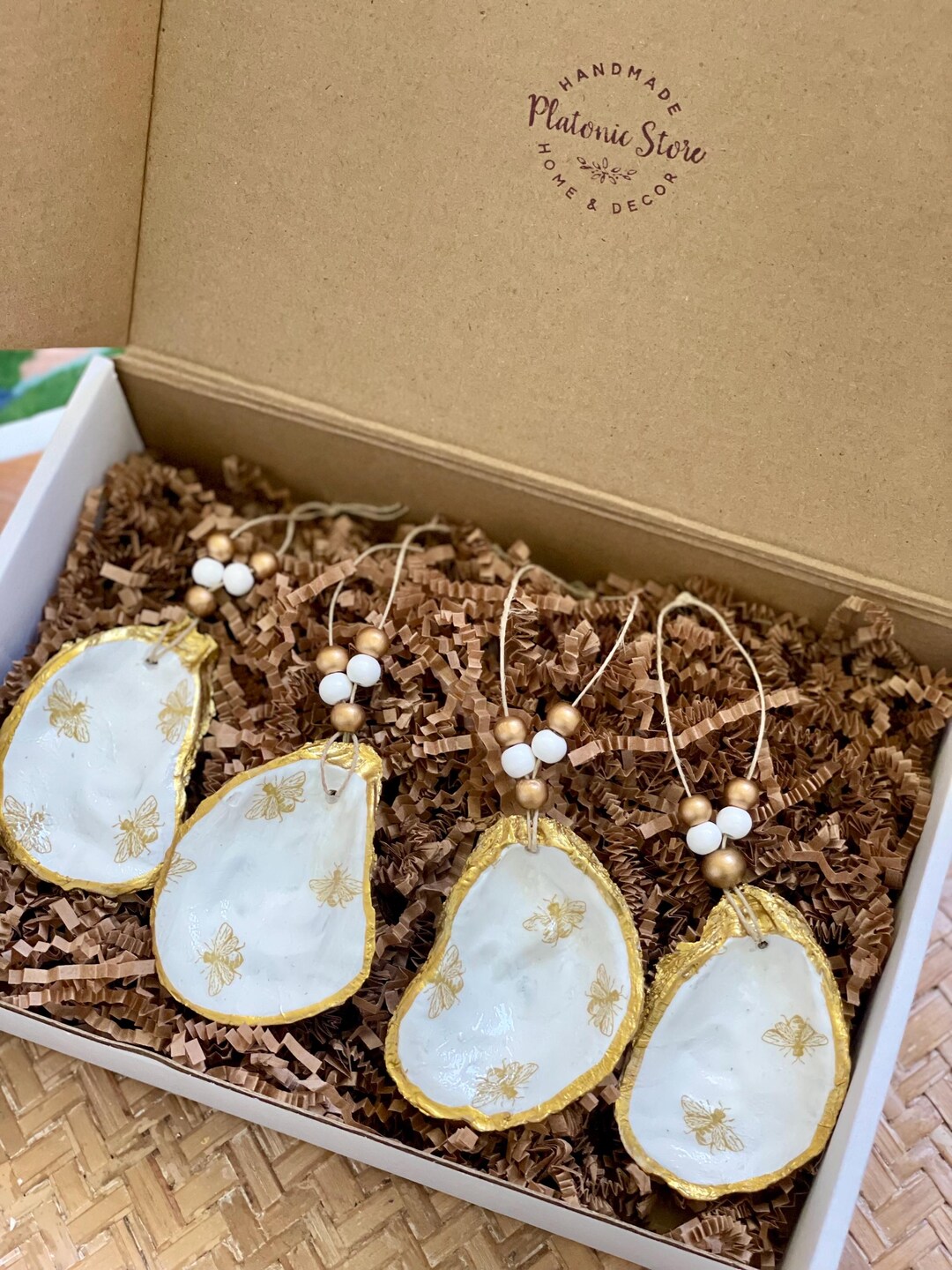 Set of 4 Decoupage Bees Oyster Shell Ornaments - Etsy