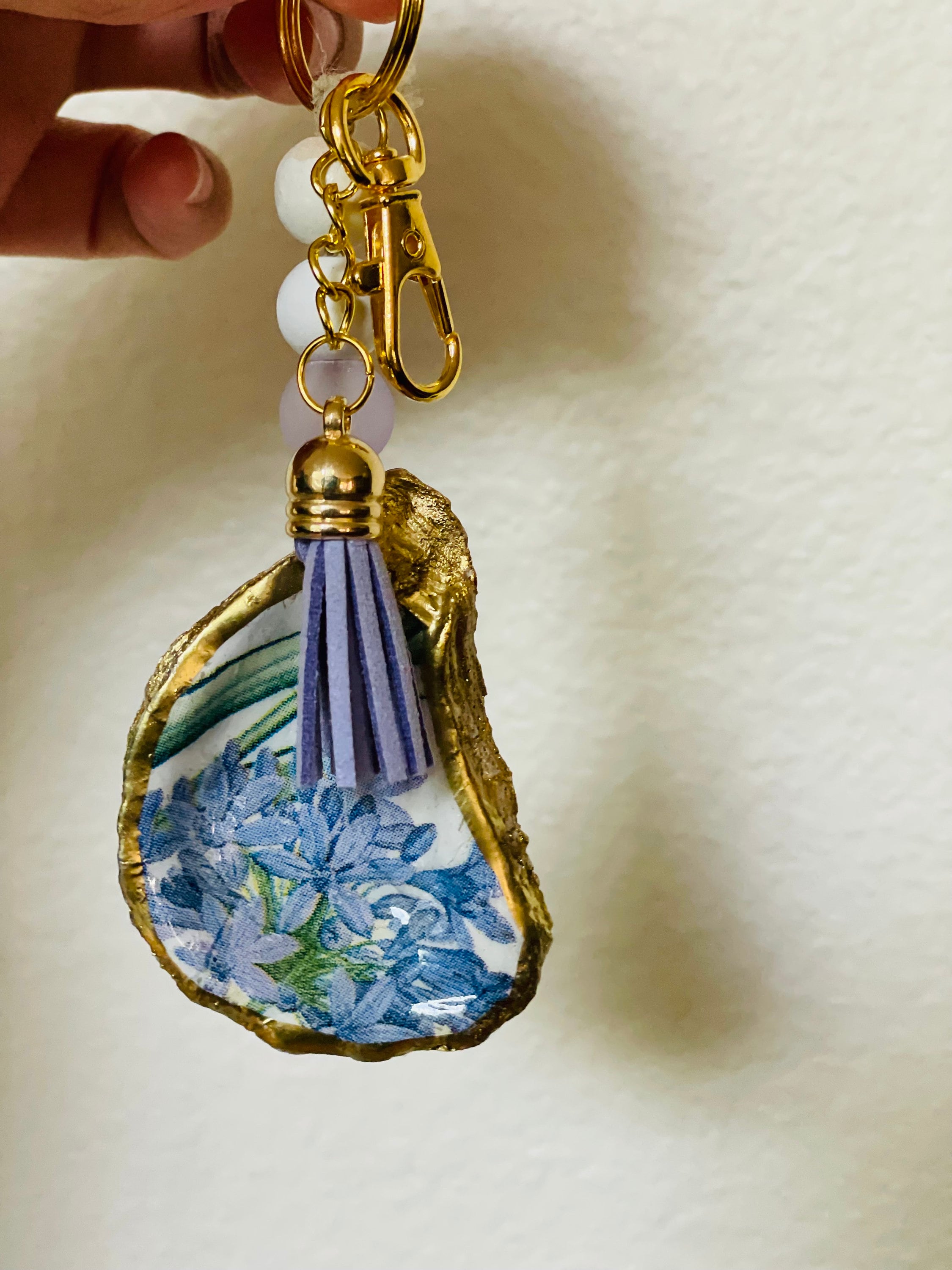 Oyster Shell Keychain / Decoupaged Oyster Shell Keychain - Etsy