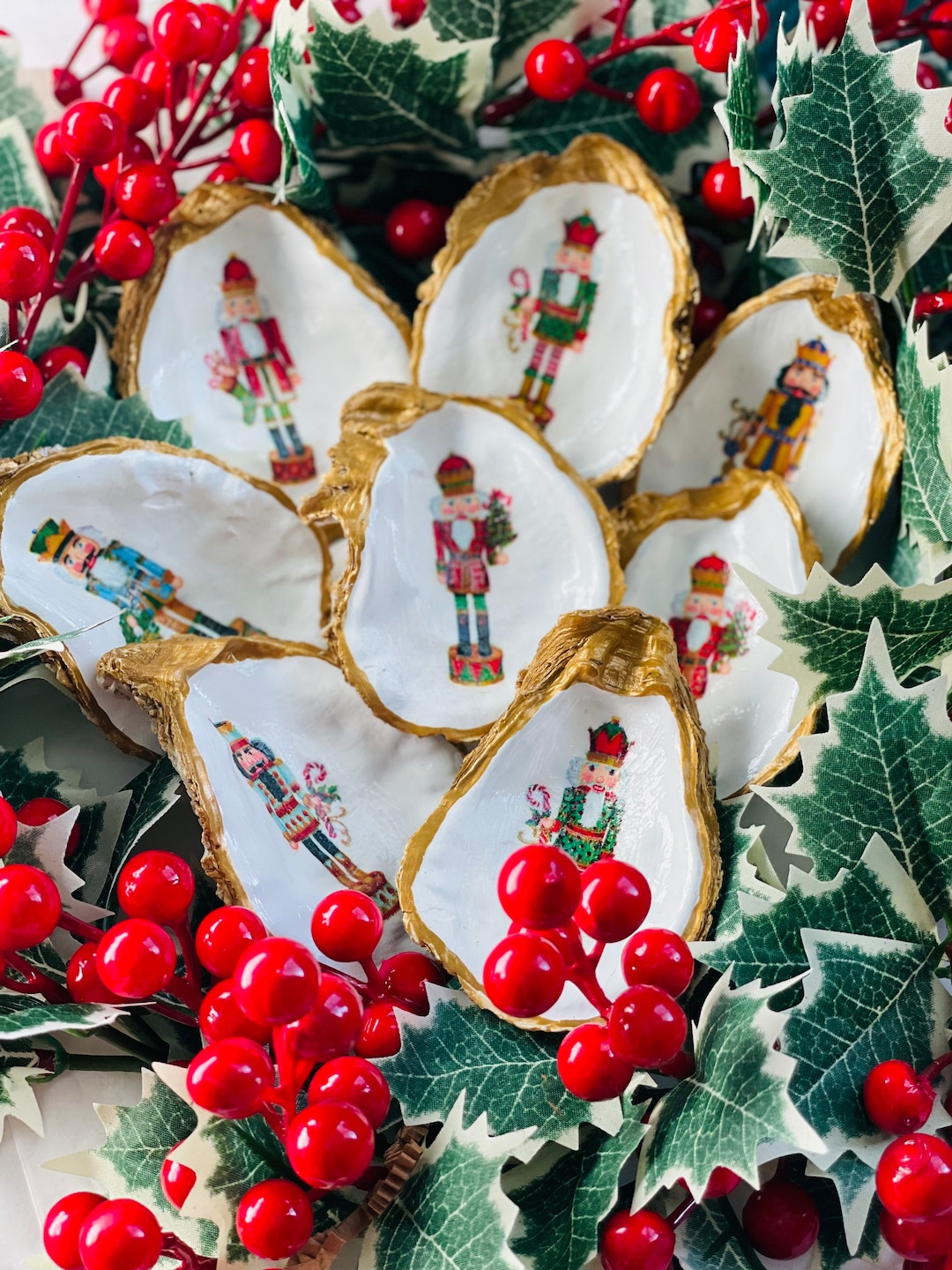 Nutcracker Christmas Gift Oyster Shell Trinket Dish || Dining Table ...