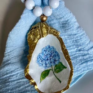 Gift Set of 1/2/4 Hydrangeas Decoupage Oyster Shell Napkin Rings / Wine ...