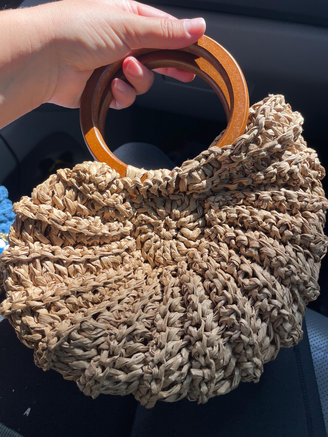 Hand Made Raffia Crochet Shell Shaped Purse With Wooden Round Handles ...