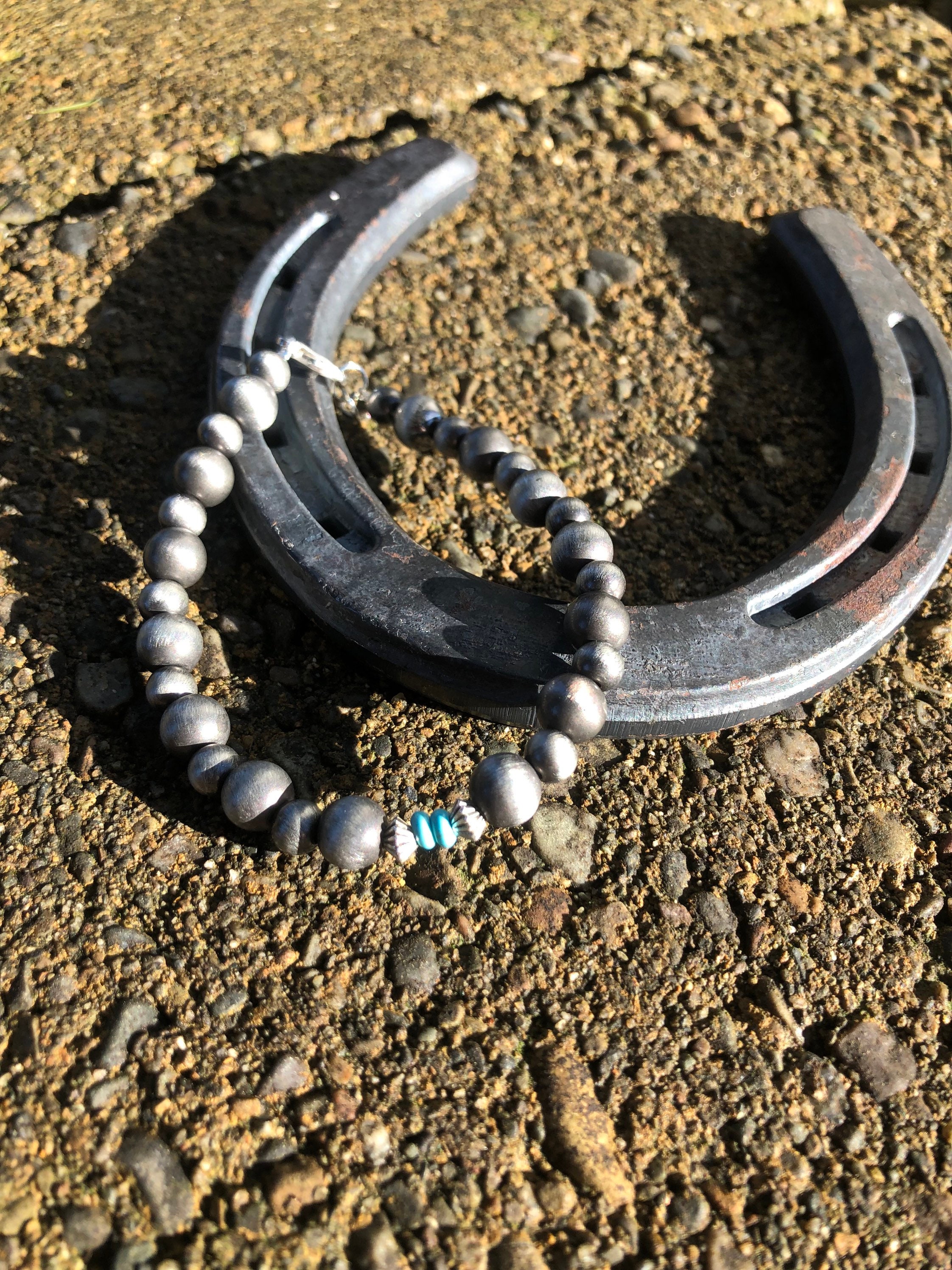 Nose on the Grindstone Navajo Pearl Bracelet - Etsy
