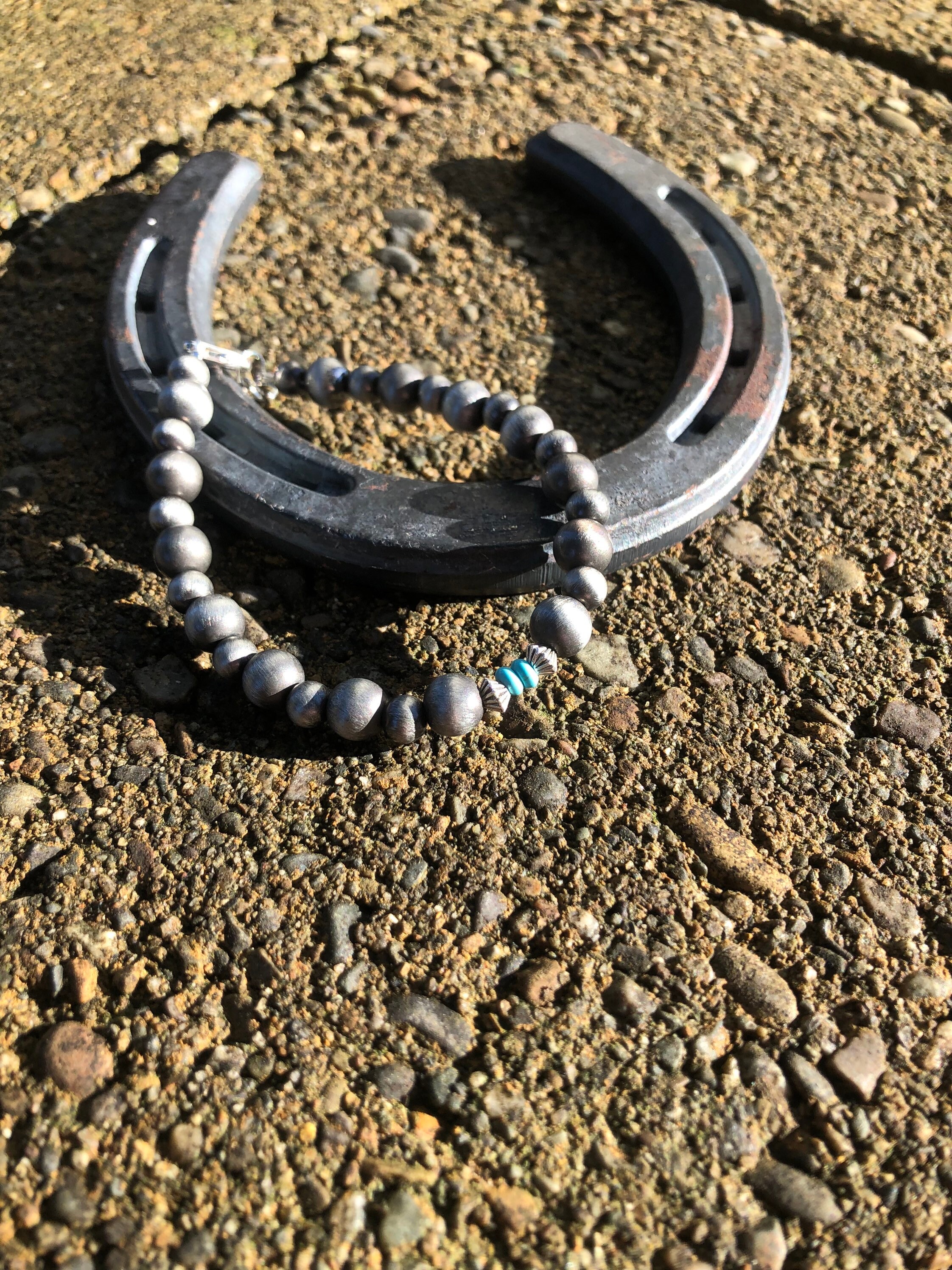 Nose on the Grindstone Navajo Pearl Bracelet - Etsy