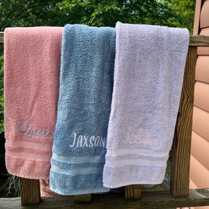 Custom Bath Towel, Towel With Name, Kids Bath Towel, Embroidered Towel ...