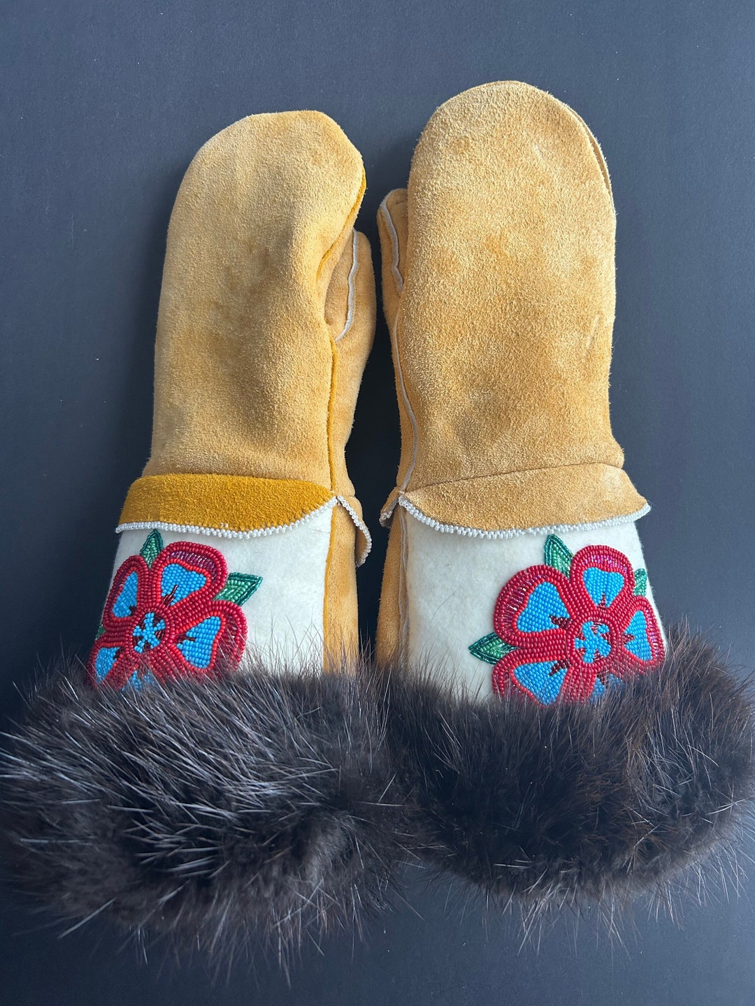 First Nations Moosehide Mitts - Etsy
