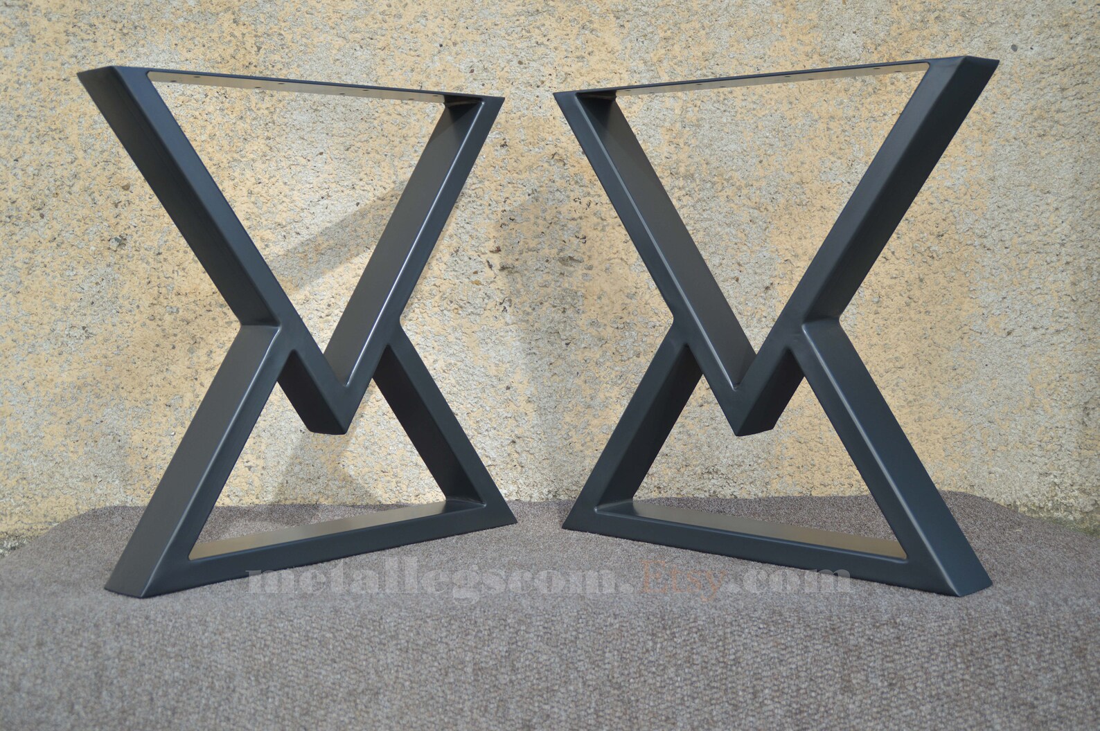 Industrial Style Dining Table Legs for Heavy Tables. Pied De Table ...