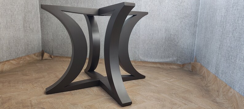 Dining Table Round Base Hourglass Shape in Textured Bronze Premium ...
