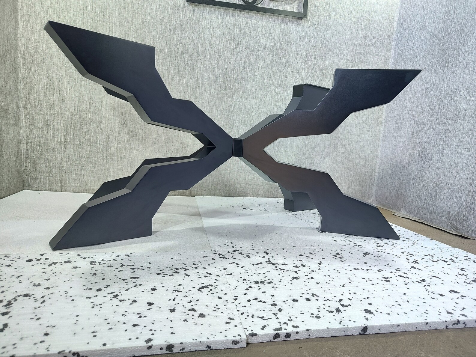 Premium Handmade Furniture Metal Table Base With Unique Non Standard ...