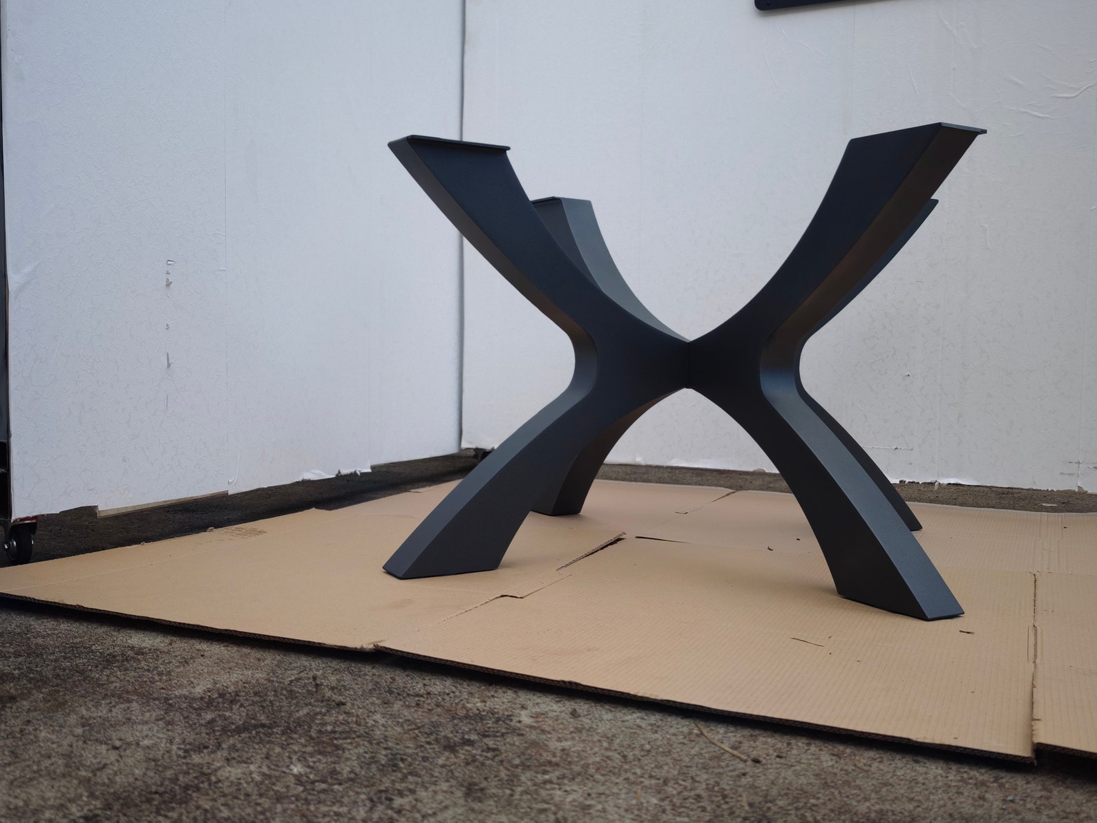 Spider X-shape Metal Dining Table Base for Round or Square Tabletops ...
