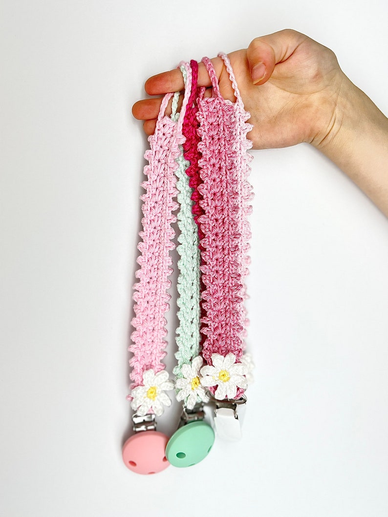 Daisy Dummy Chain Crochet Pattern Pacifier Clip PATTERN - Etsy
