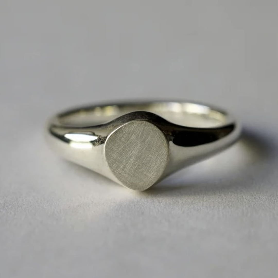 Organic Shape Signet Ring 925 Silver Bushed Texture Top Unisex Style ...