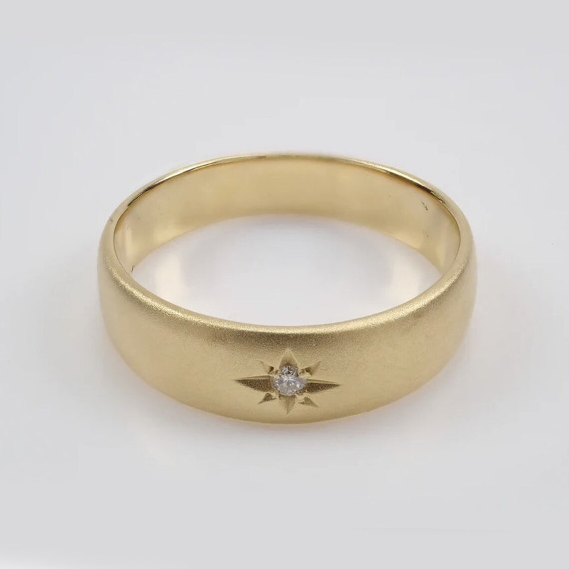4 Point Star Setting Diamond Wedding Band 14K Satin Finished Texture ...