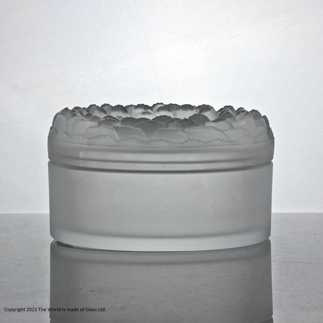 Lalique Large Dahlia Pattern Powder Box - Etsy