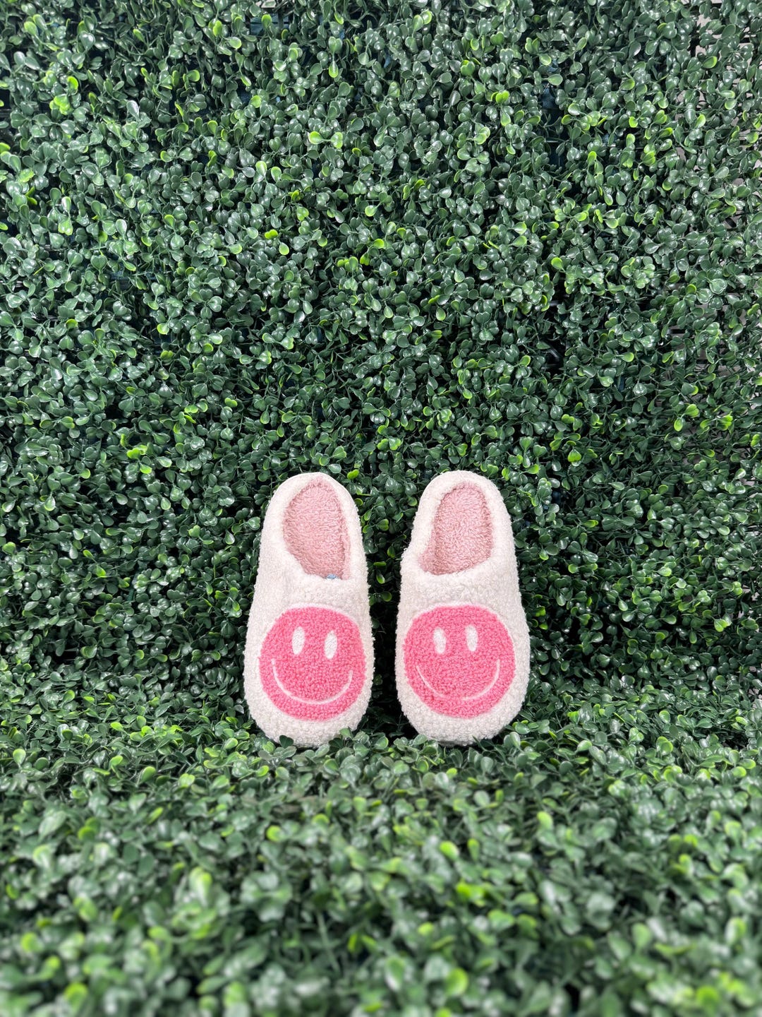 Youth Pink Smiley Face Slippers - Etsy