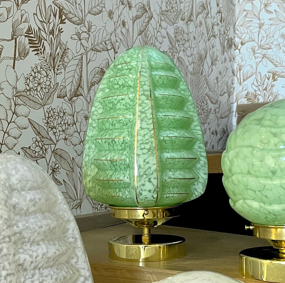 Globe Art Deco Skyscraper Pyramid in Clichy Glass. in Green Version ...