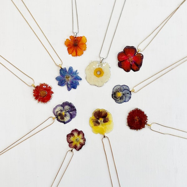 Resin Flower Jewelry - Etsy