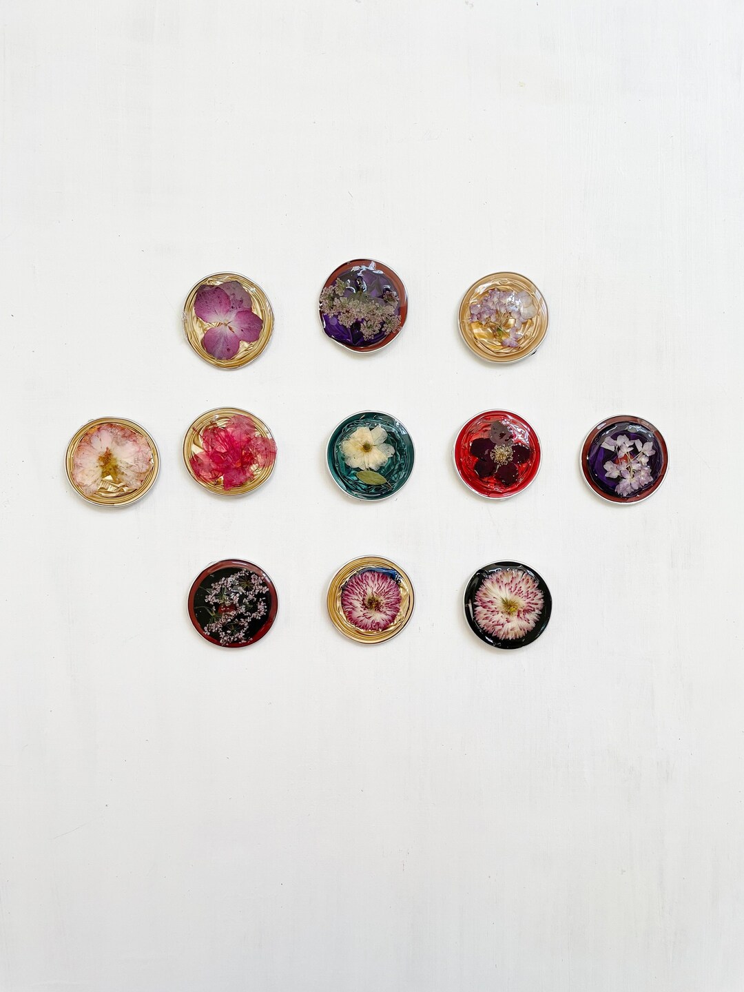 Pressed Flower Magnets Made From Real Flowers and Upcycled Nespresso ...