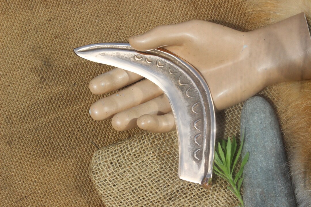 Bronze Sickle, Button Sickle, Late Bronze Age, Sickle Money, Sickle ...