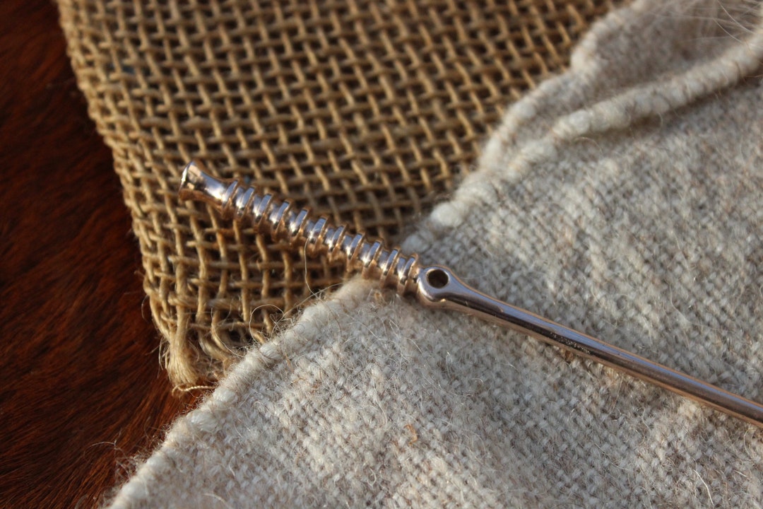 Bronze Age Eyelet Needle Robe Pin Hairpin Bronze Age Bronze Needle With ...
