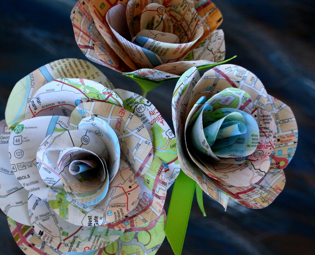 Recycled Map Paper Roses: Travel Gift, Travel Lover, Upcycled Gift - Etsy