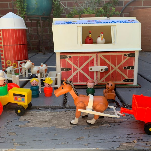 Little People Barn - Etsy