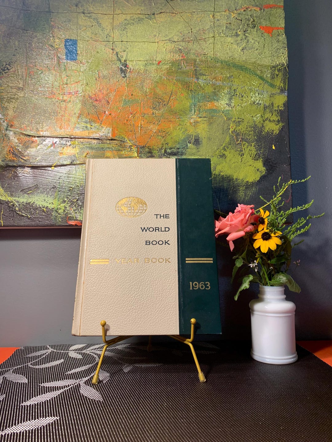 Vintage "the World Book Year Book 1963" - Etsy