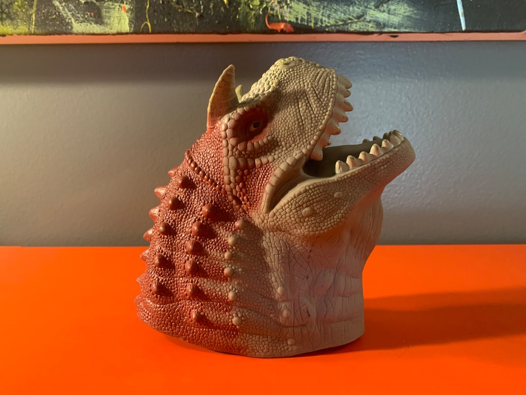 Vintage Dinosaur Carnotaurus Hand Puppet - Etsy