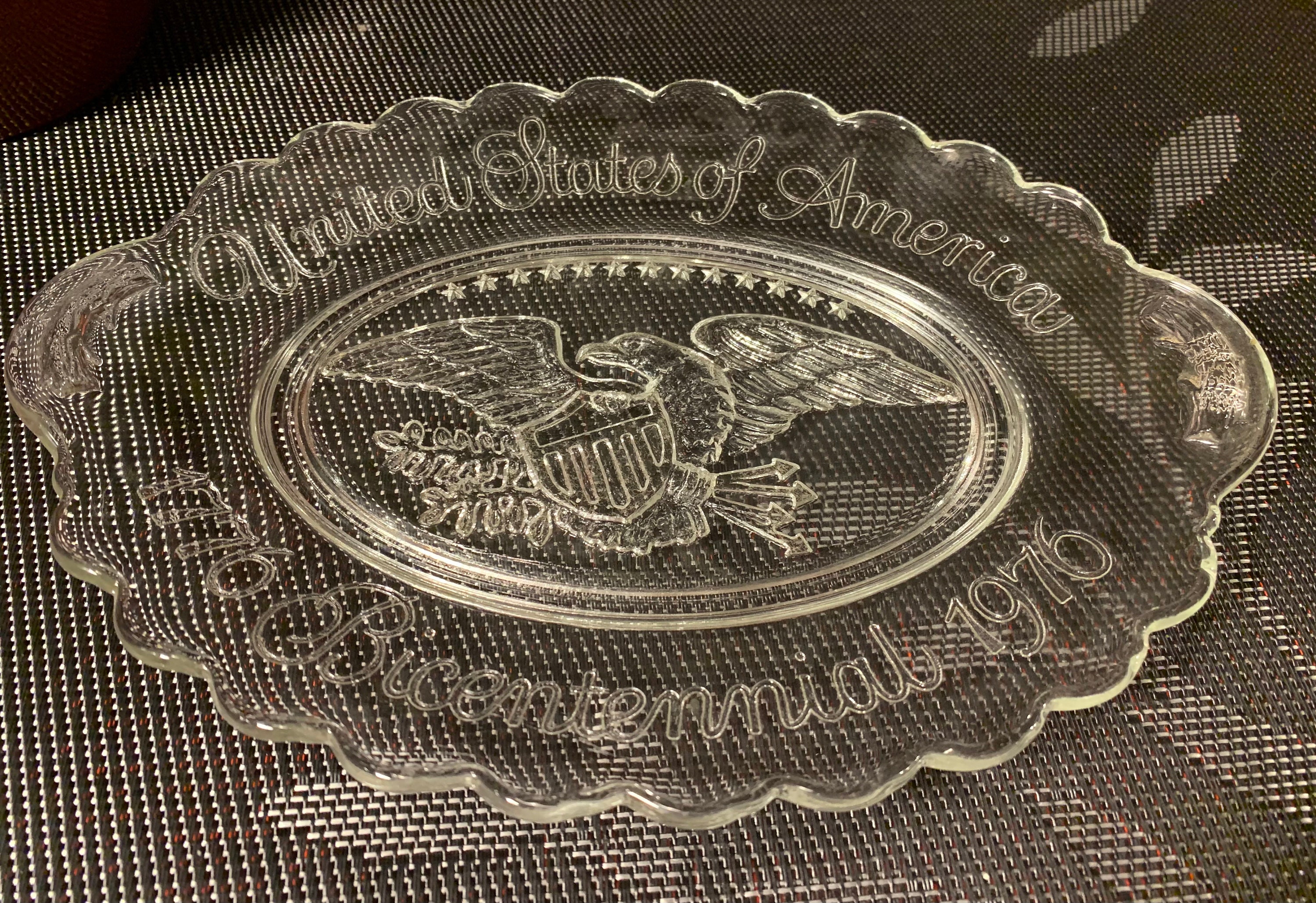 Vintage United States of America 1776 Bicentennial 1976 Embossed Oval ...