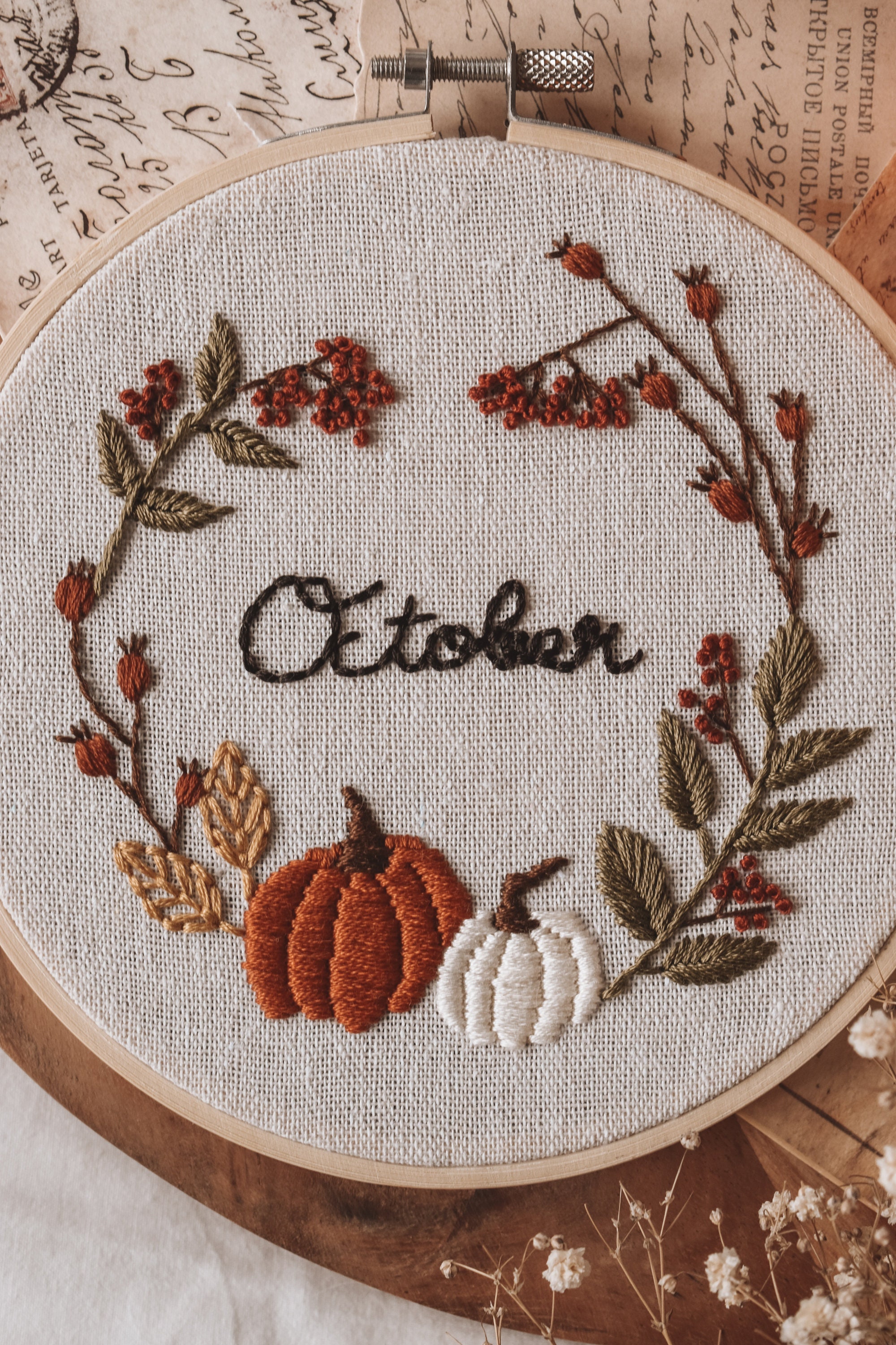 Embroidery Pattern - Hand Embroidery Pattern - Wreath Embroidery ...
