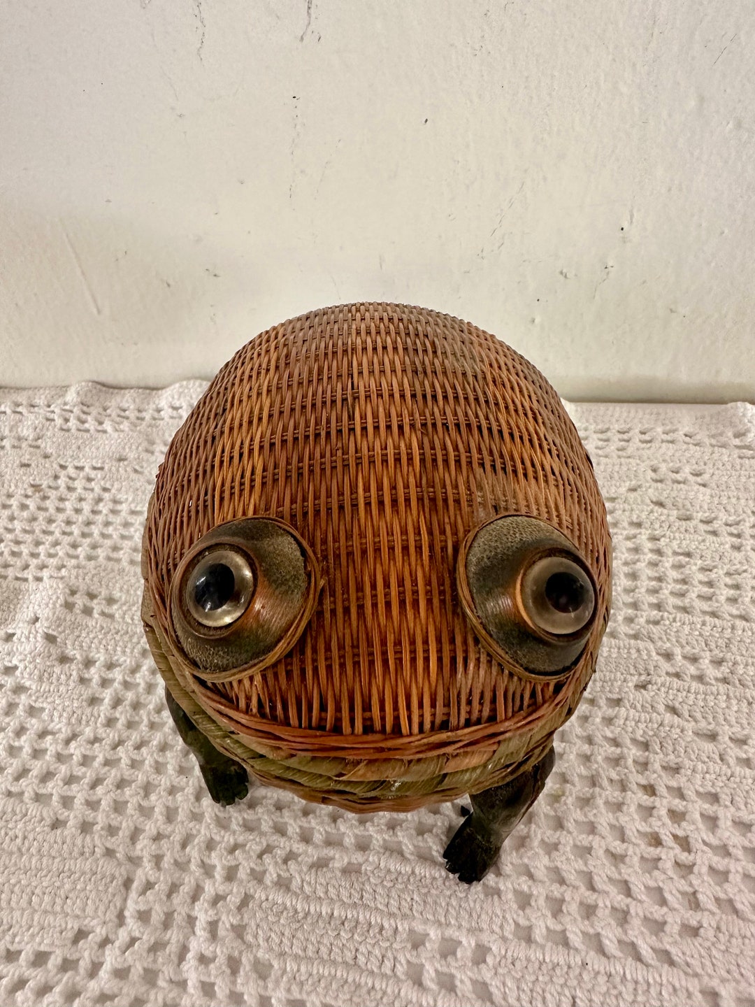 Vintage Bast Can Frog Rattan Wicker Basket Mid Century 1950 50s Lidded ...