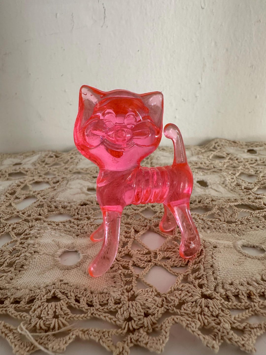 1970's Lucite Crystal Plastic Cat Kitten Figurine Penny Toys Carnival ...