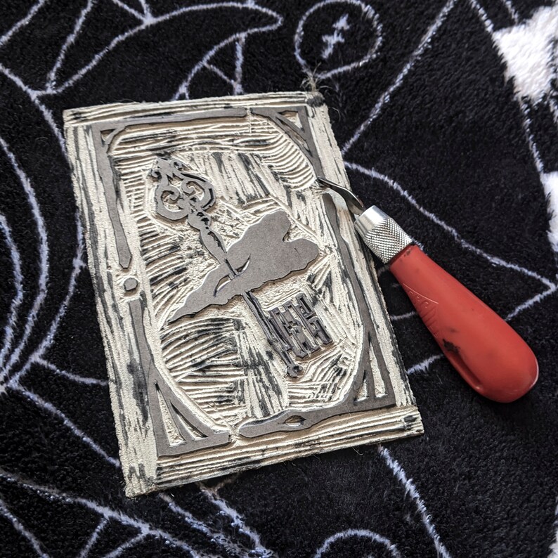 Gothic Heart Key Hand Printed Linocut Art Print Medieval - Etsy