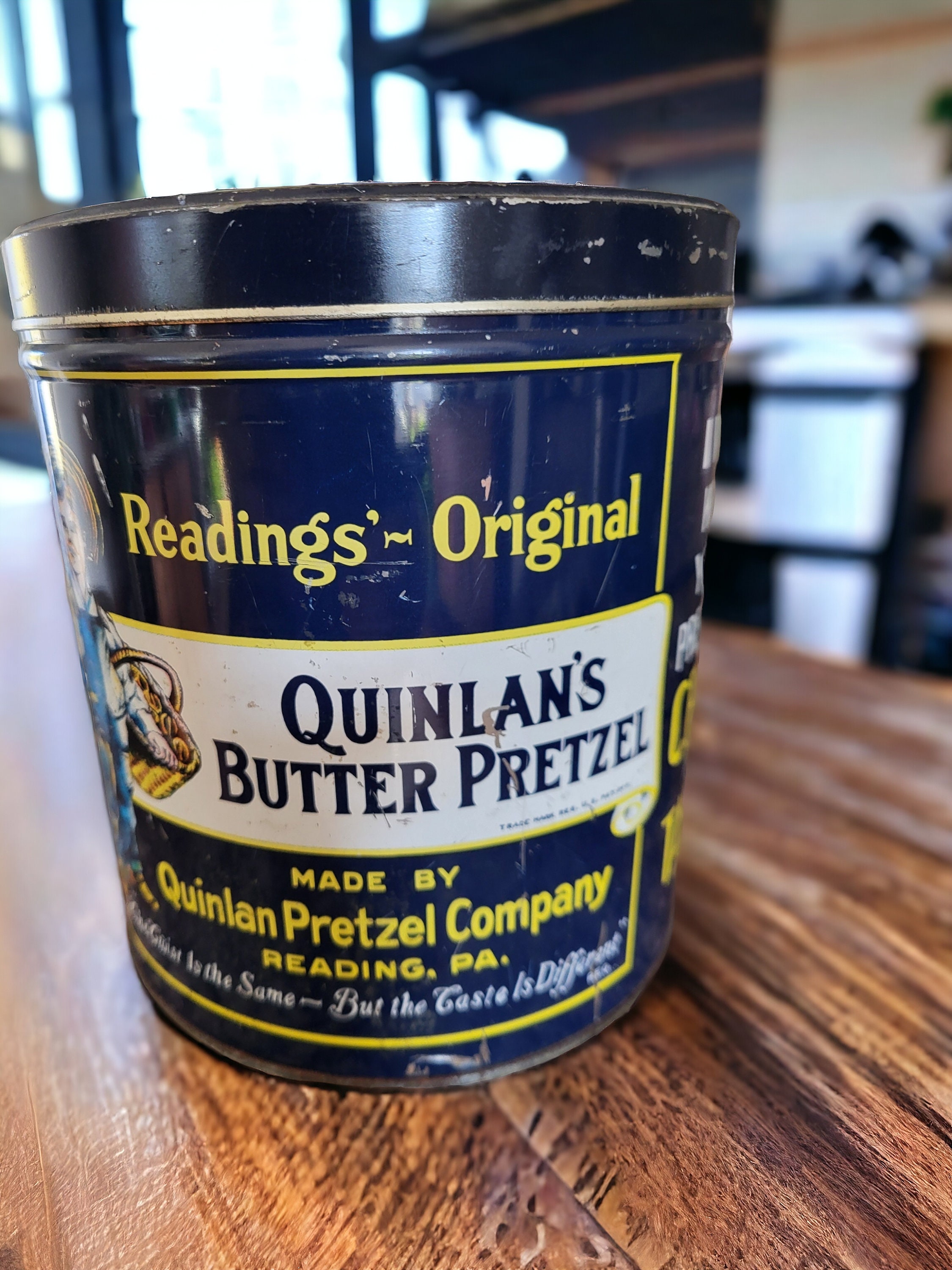 Vintage Quilan Pretzel Tin - Etsy