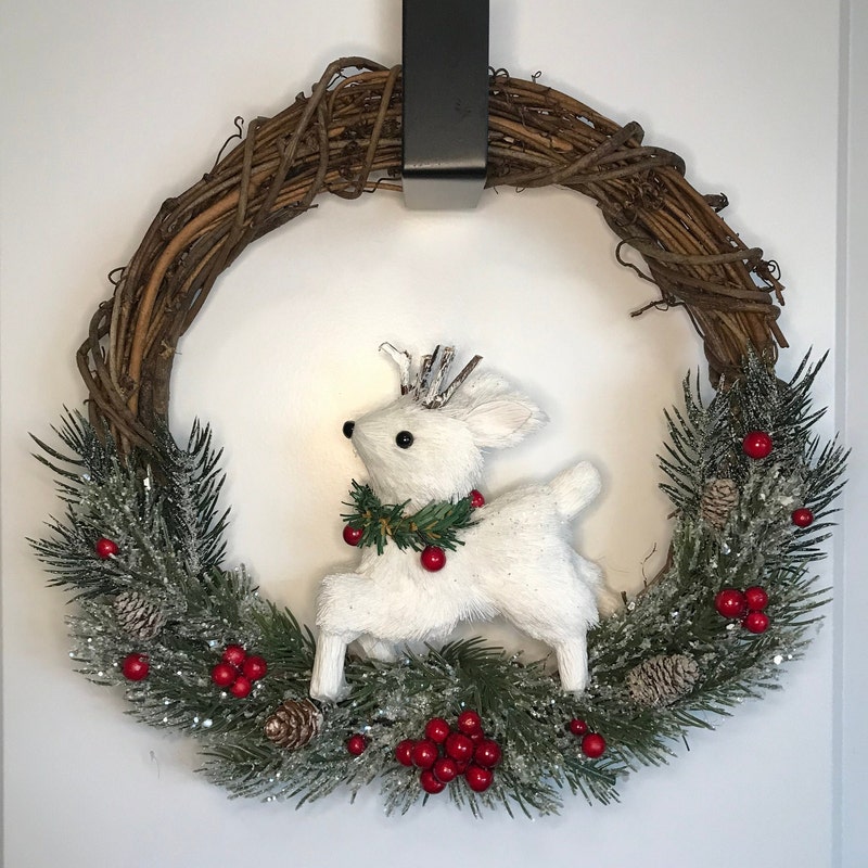 Reindeer Wreath - Etsy