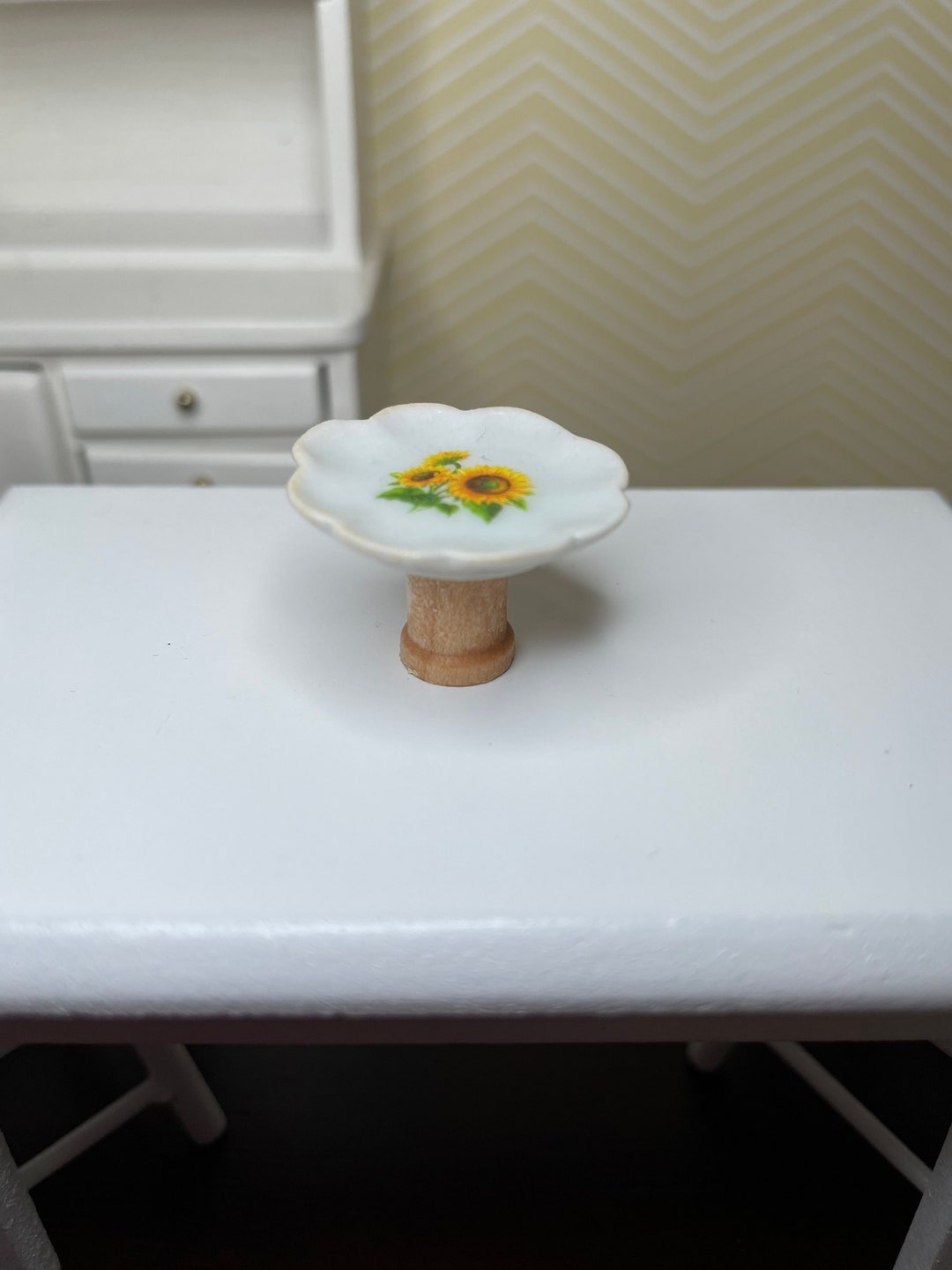 Mini Dollhouse Sunflower Pedestal Cake/dessert Stand Sunflower Dish - Etsy