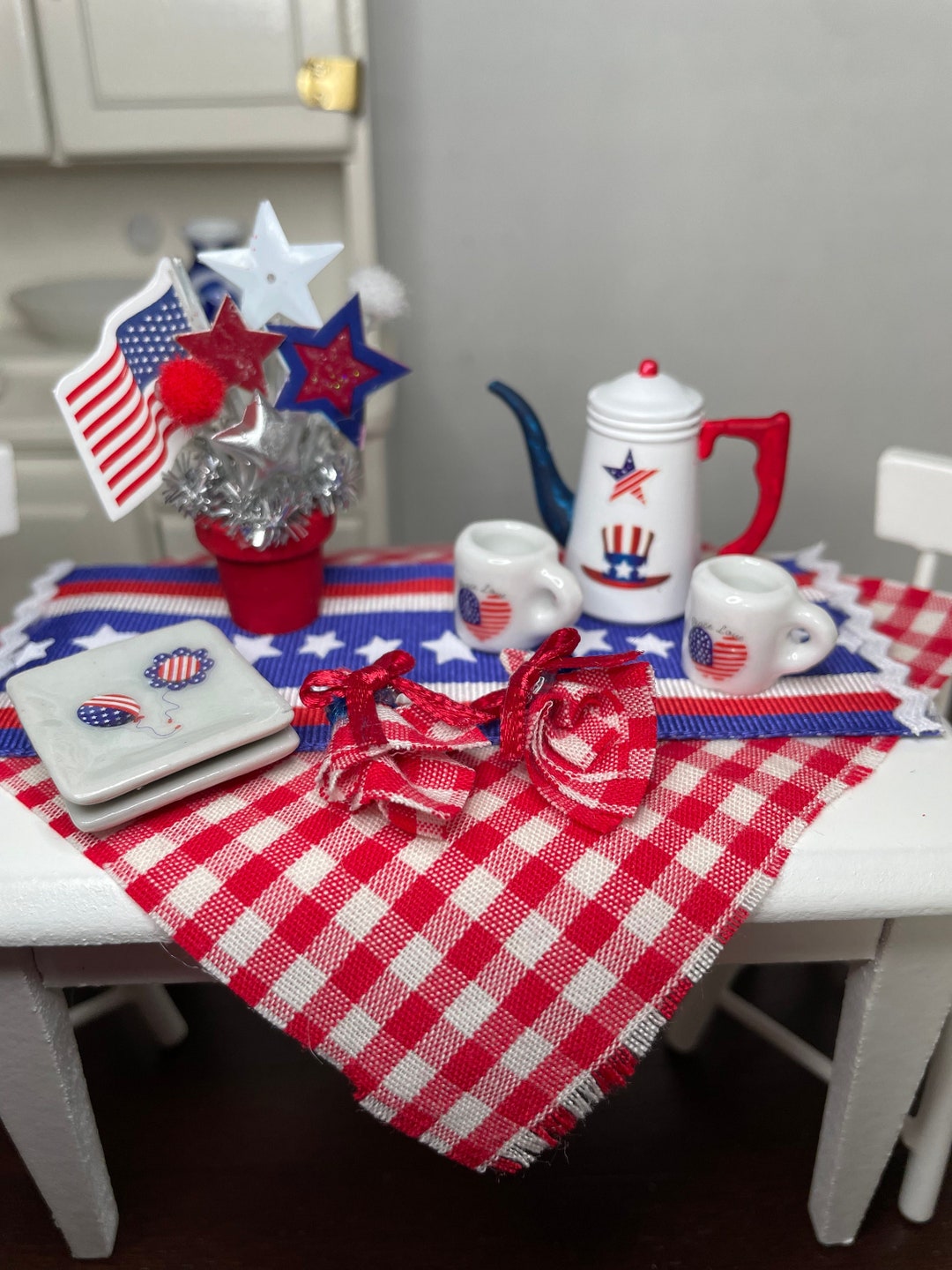 Miniature Americana Patriotic 4th of July Table Setting, Mini Coffee ...