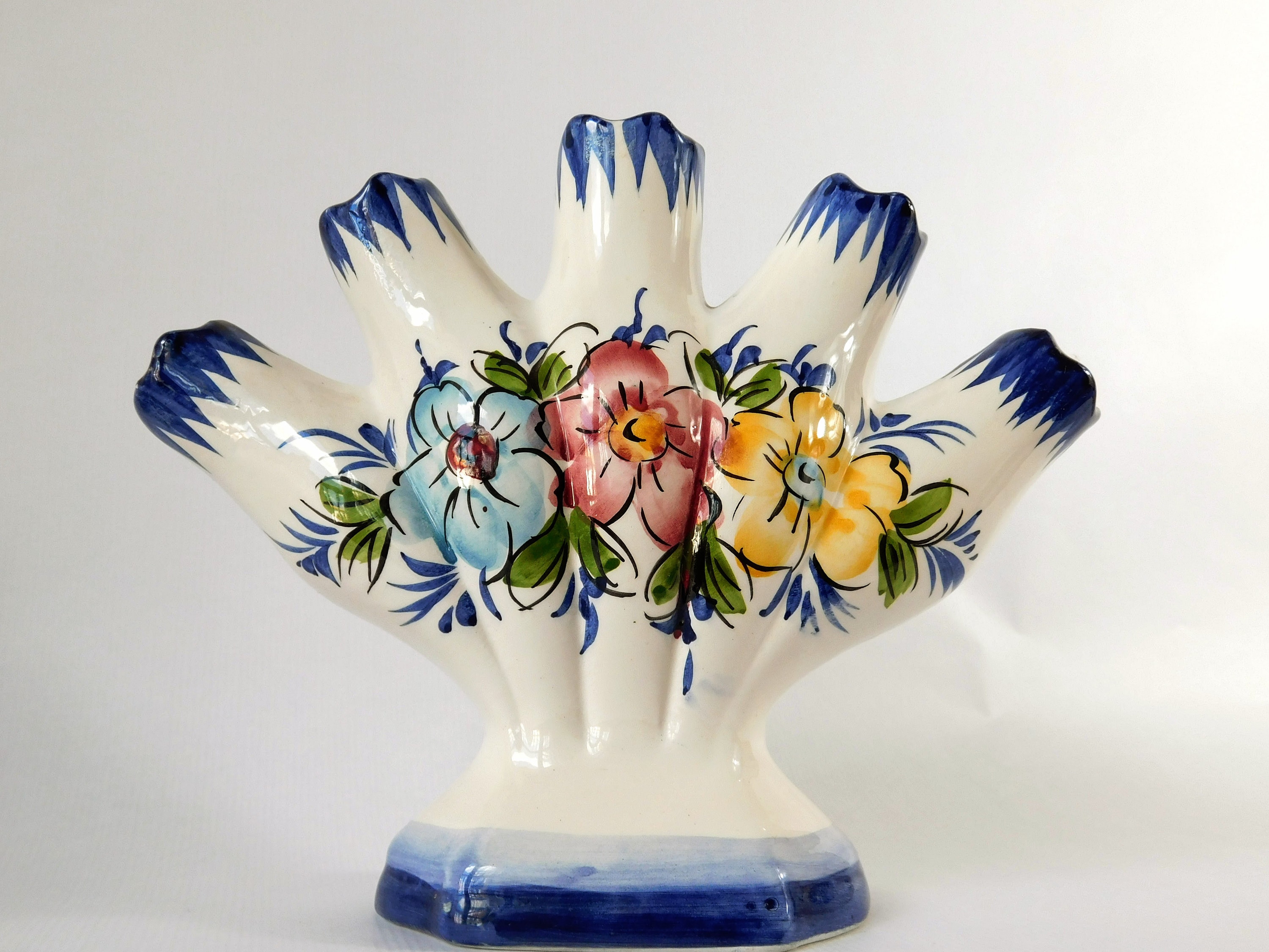 Portugal Bud Vase. Vintage Painted Flowers Fan Vase. Ceramic Tulip Vase ...