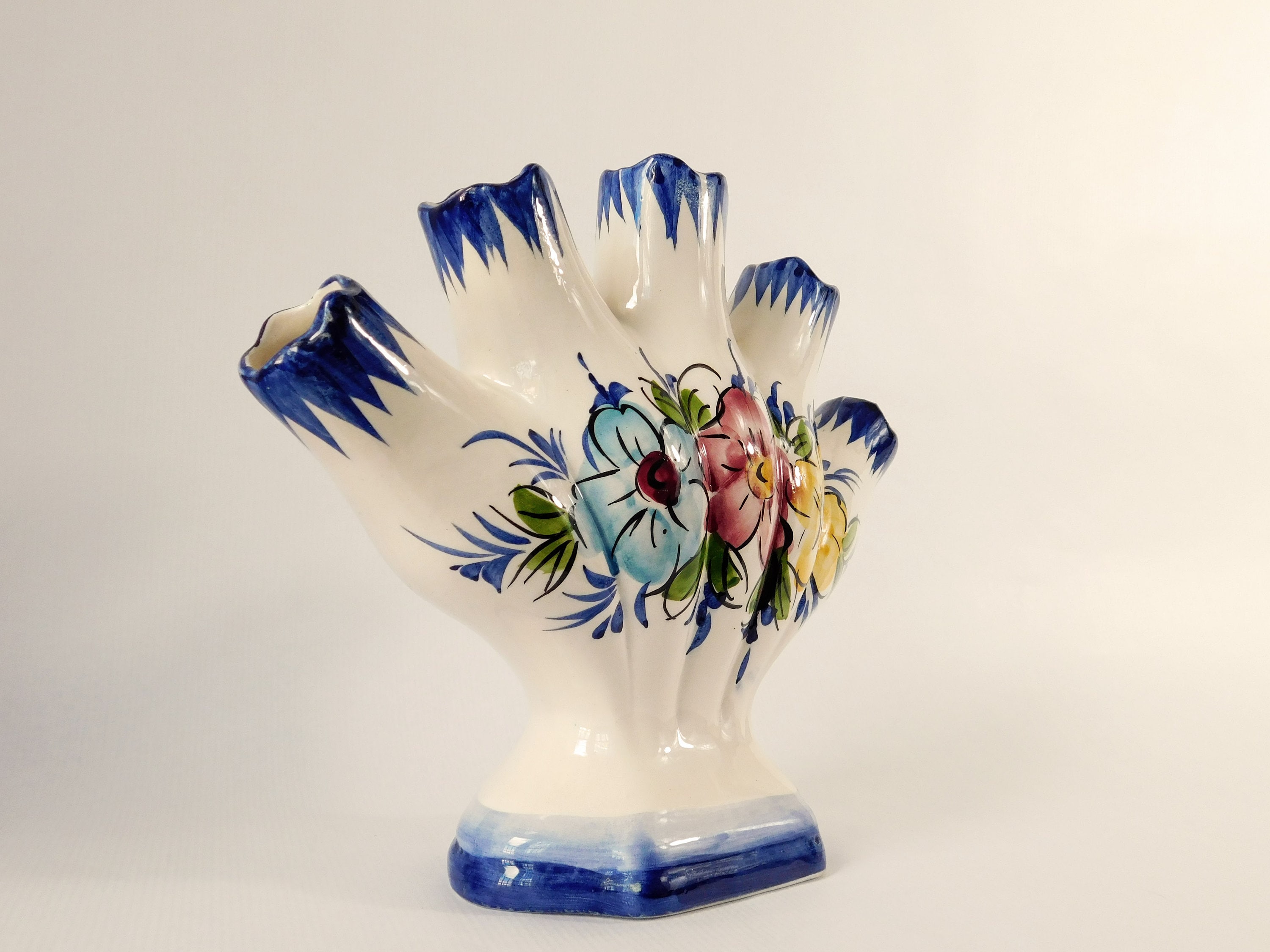 Portugal Bud Vase. Vintage Painted Flowers Fan Vase. Ceramic - Etsy