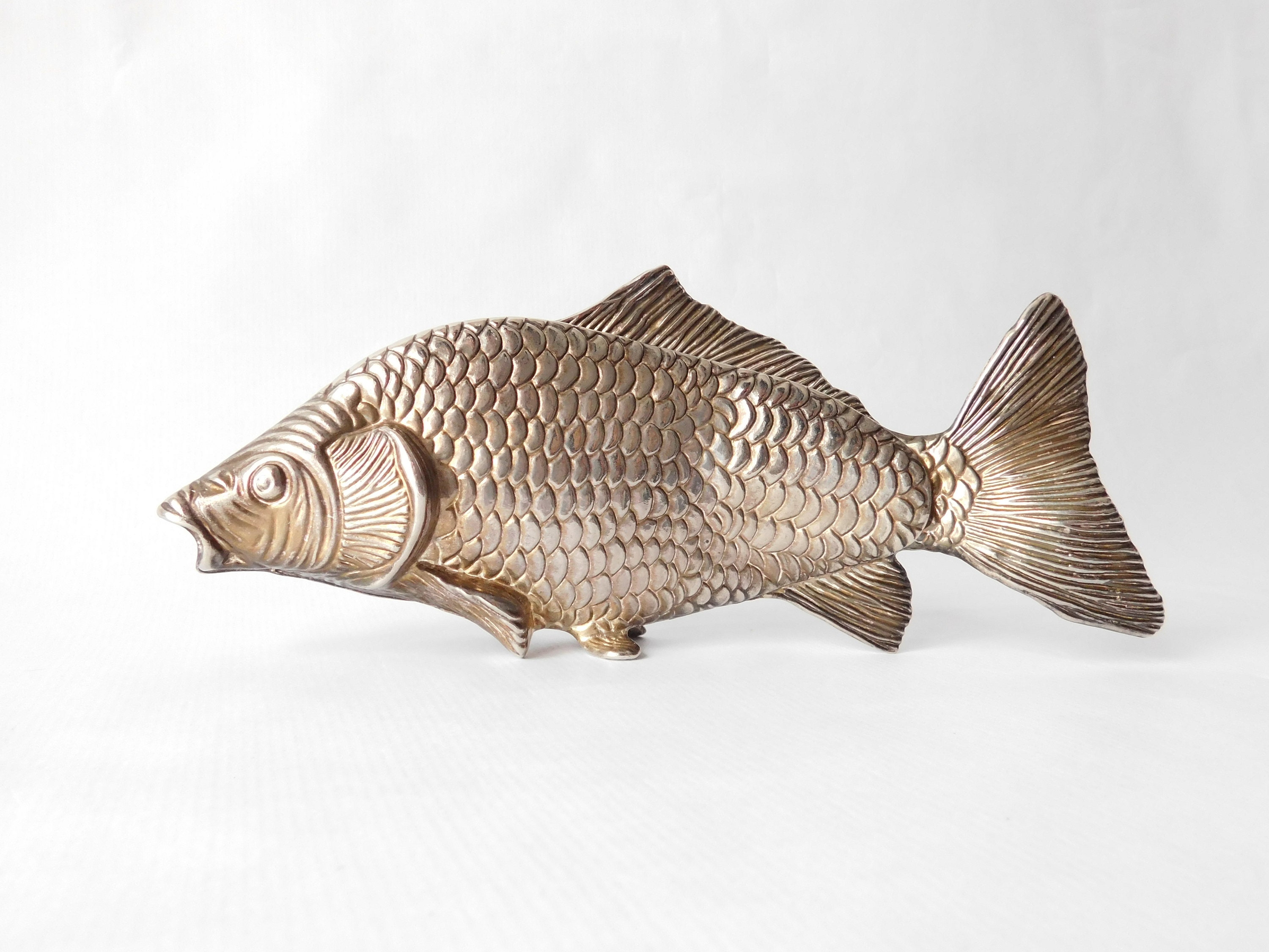 Vintage Silver Plated Paperweight Fish. Fish Letter Holder or Napkin ...