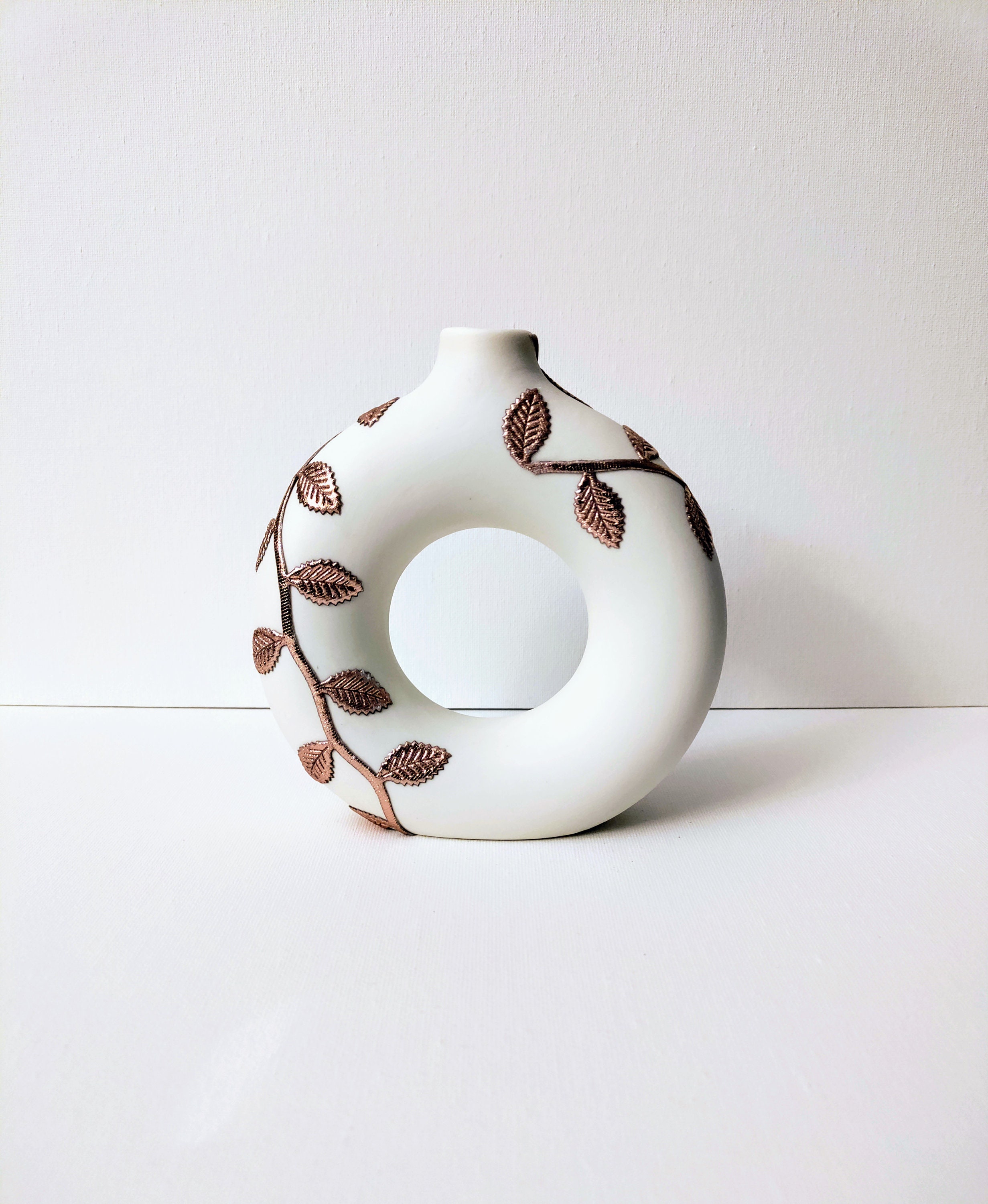 Bud Vase, White Bud Vase, Rose Gold Leaf Ribbon Vase, Small Ceramic ...
