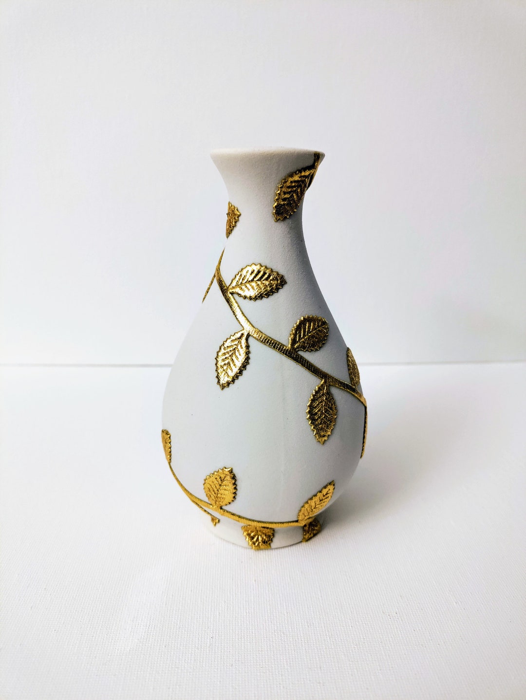 Bud Vase, White Bud Vase, Gold Leaf Ribbon Vase, Small White Ceramic ...