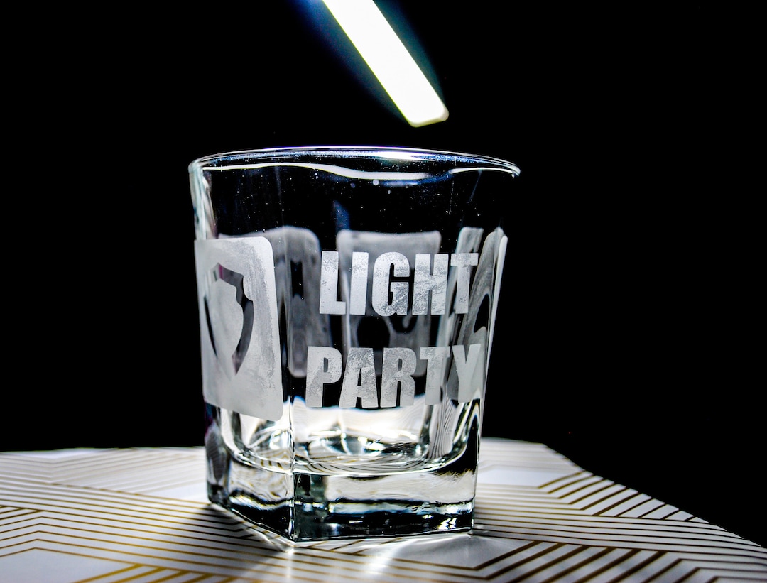 FFXIV Drinking Glass, Light Party Role Symbol Whiskey Glass: Tank ...