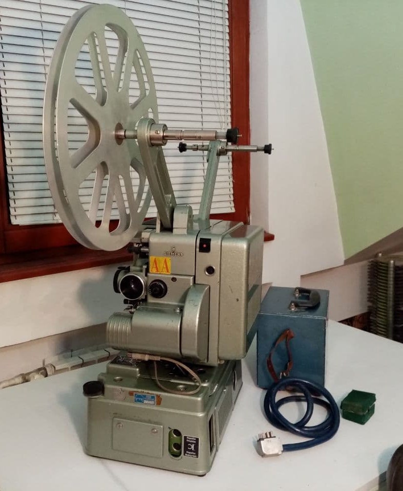 Vintage Siemens 2000 16mm Sound Cine Film Projector FULL PACK - Etsy