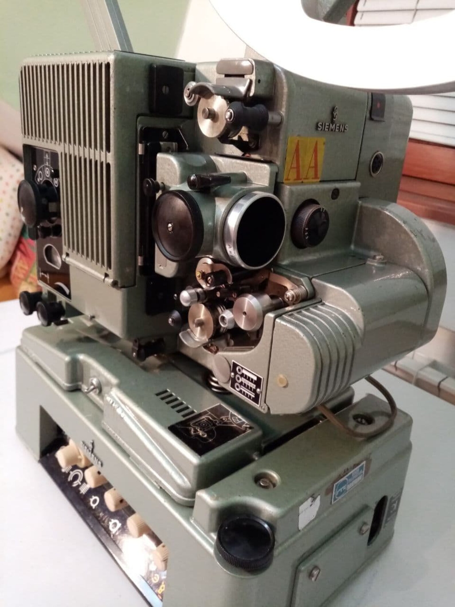 Vintage Siemens 2000 16mm Sound Cine Film Projektor FULL PACK - Etsy.de
