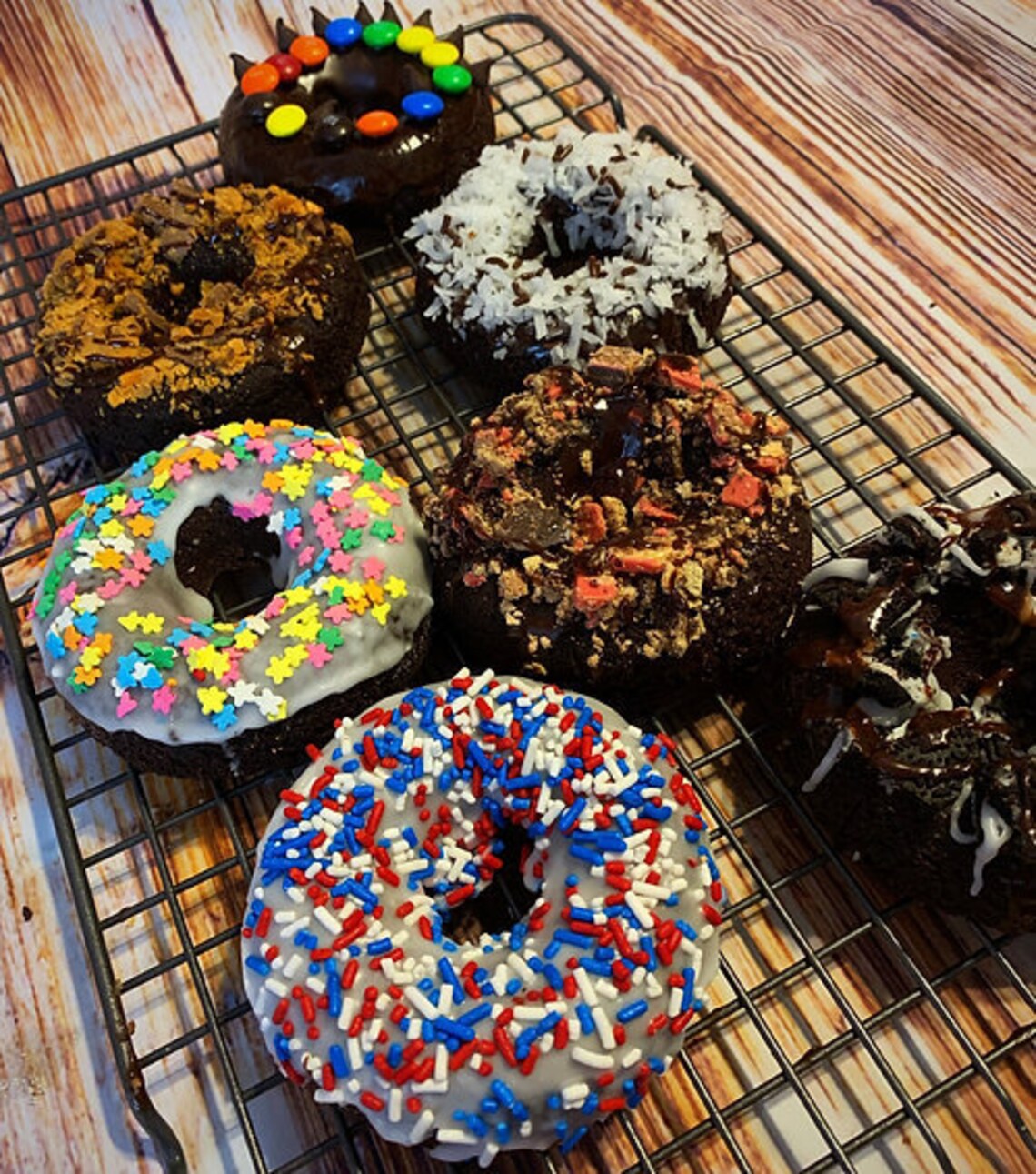 Bronuts - Etsy