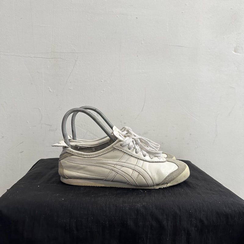 Vintage Asics Shoes - Etsy