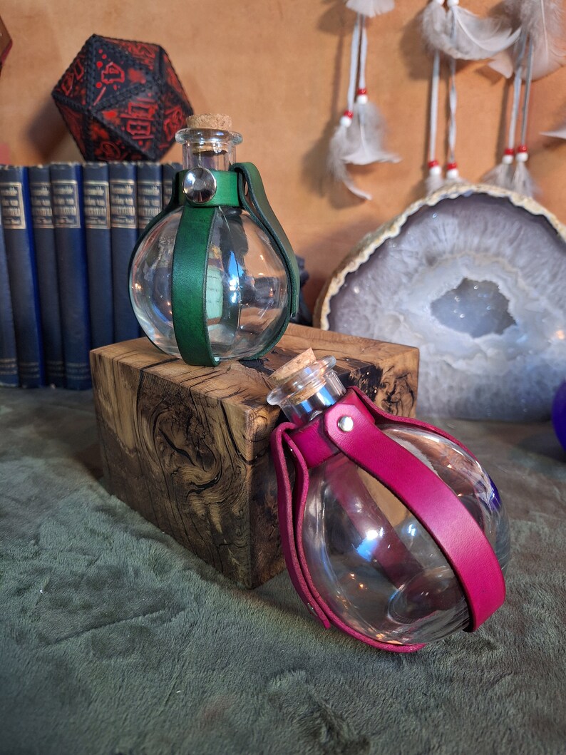 Potion Holder, Leather Holder With Bottle for on the Belt - Etsy
